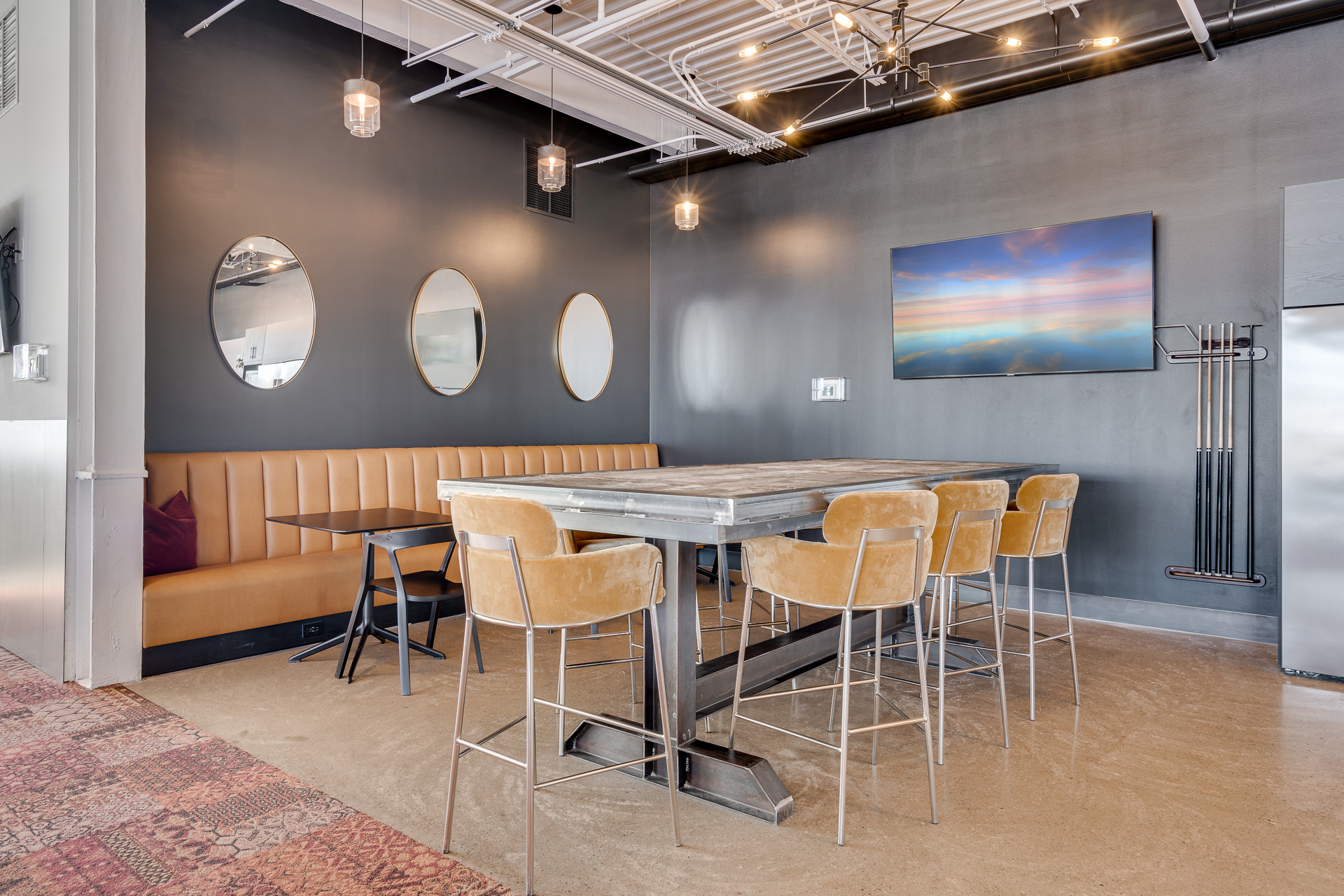 MAX - Apartments for University of Minnesota Graduate Students & Faculty